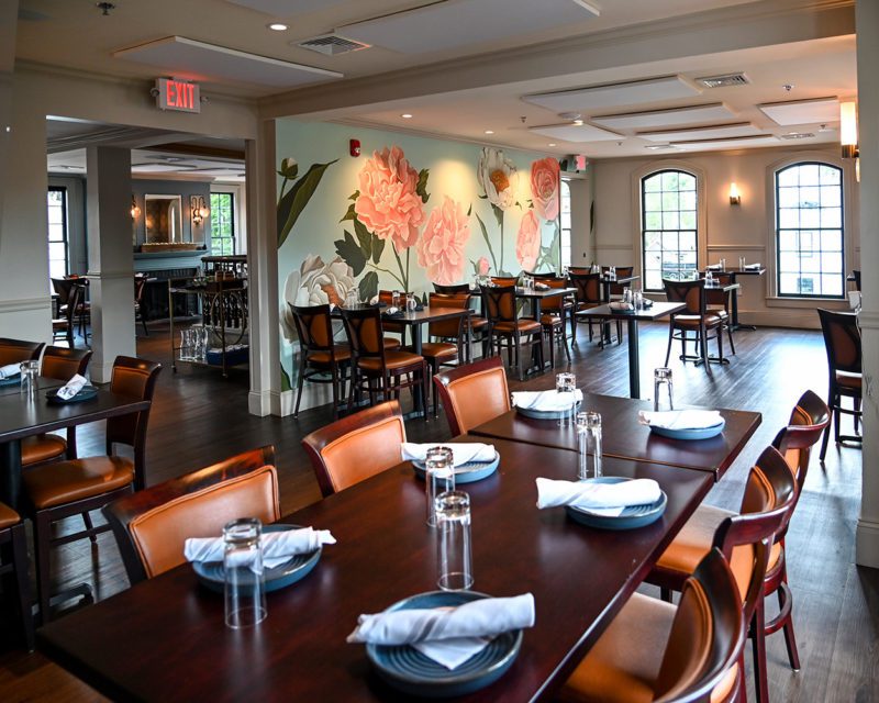 Best Restaurants in Connecticut - Meghan Laurie
