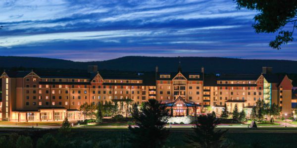 The Poconos Travel Guide - Meghan Laurie